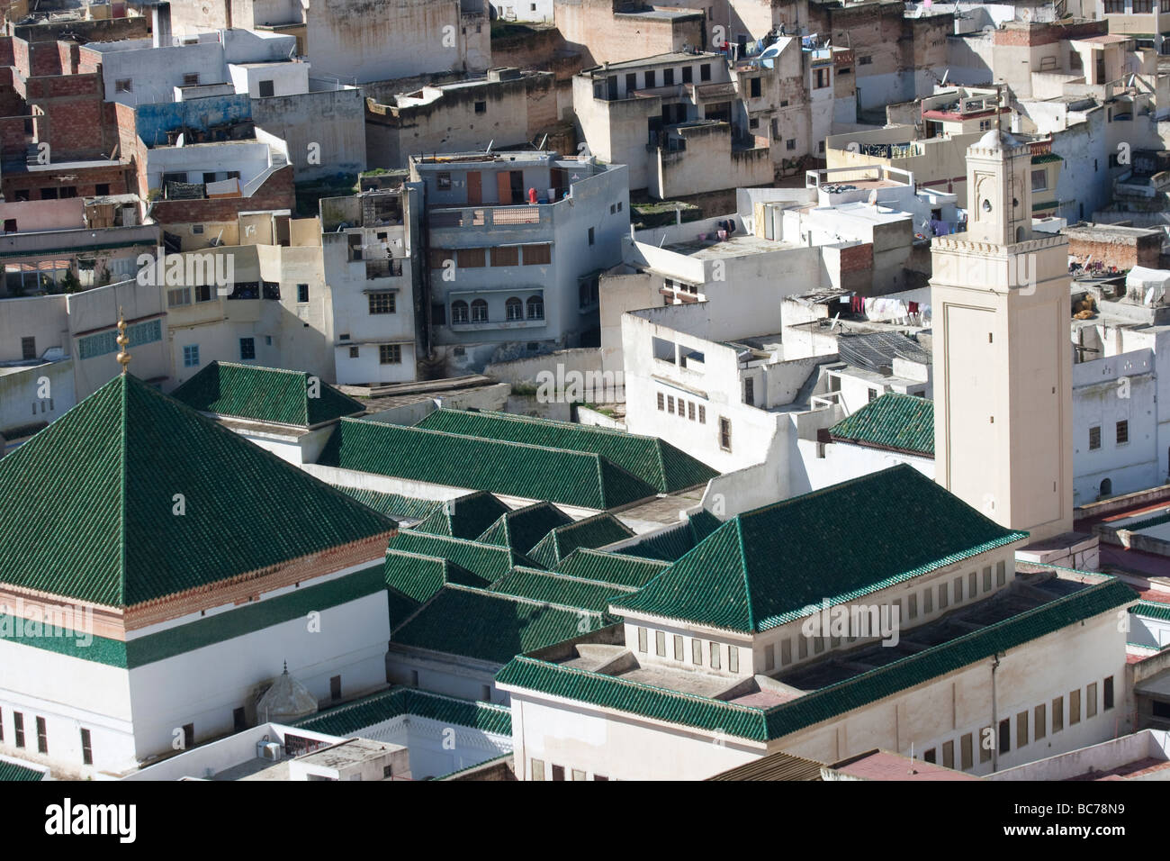 Zawiya and mosque hi-res stock photography and images - Alamy