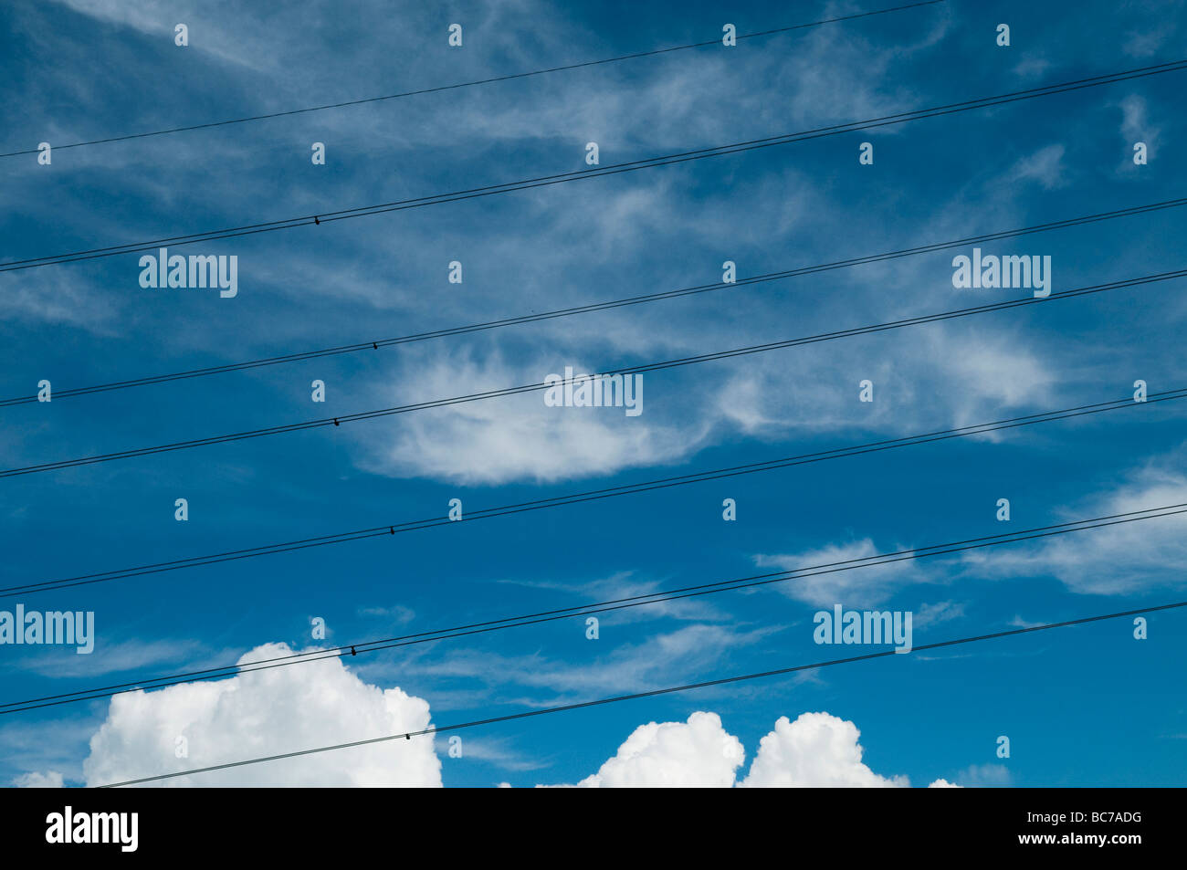 Multiple cables hi-res stock photography and images - Alamy