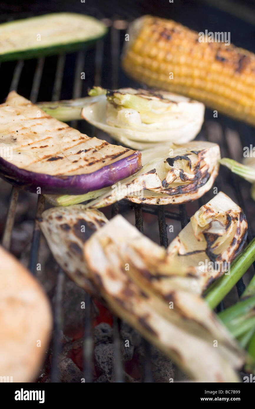 Vegetables on a barbecue Stock Photo - Alamy