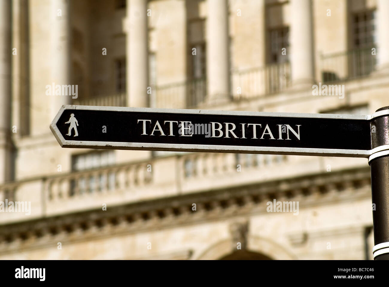 Arrow pointing direction at London Stock Photo - Alamy
