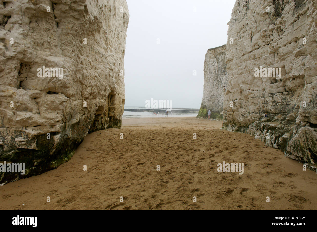 White Chalk Cliffs at Botany Bay, Kent Stock Photo - Alamy