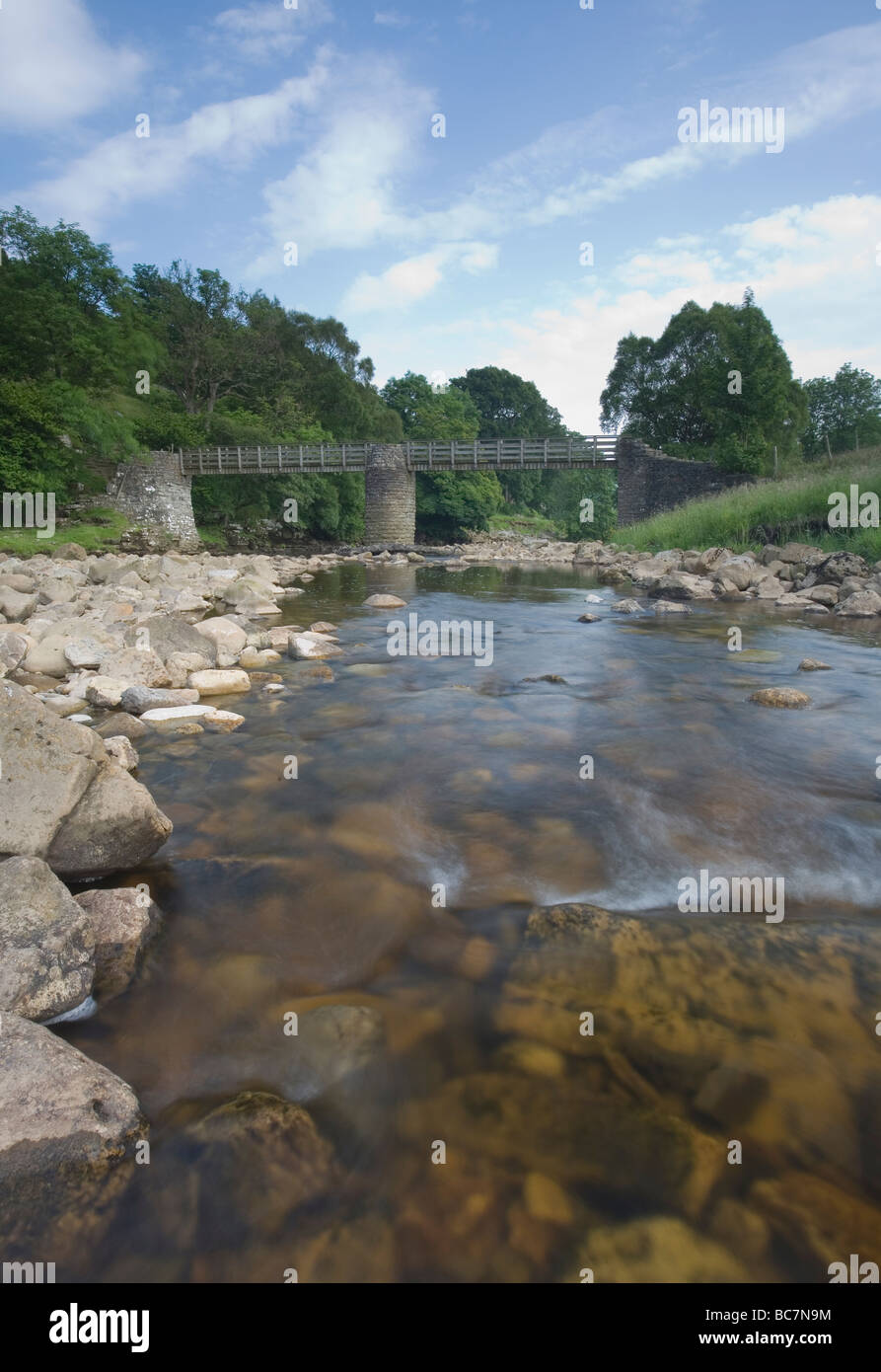 Swale bridge hi-res stock photography and images - Alamy