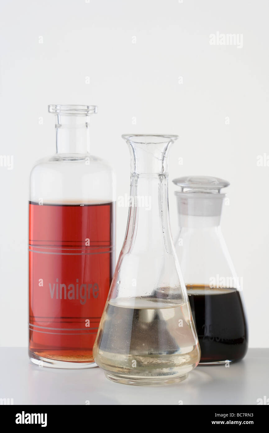 Vinegar types hi-res stock photography and images - Alamy