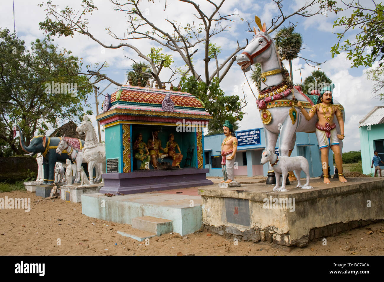 TRADITIONAL AYYANAR TEMPLE AT CUDDALORE DISTRICT IN TAMIL NADU, INDIA ...