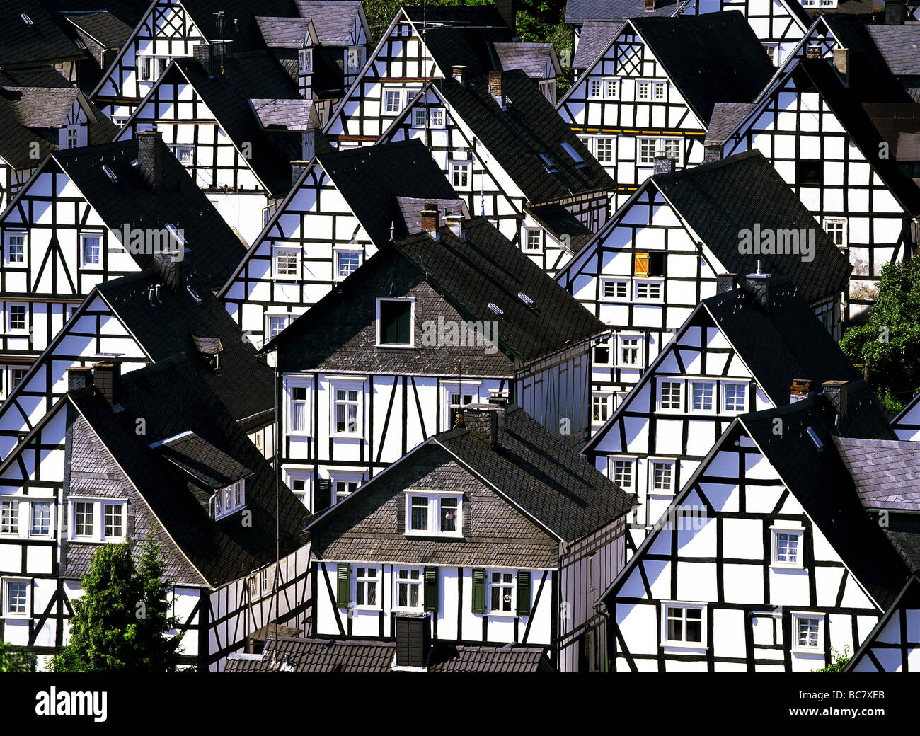 Beamed notes or beams hi-res stock photography and images - Alamy