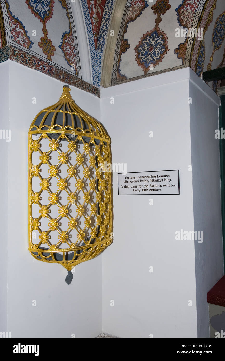 Harem screen hi-res stock photography and images - Alamy