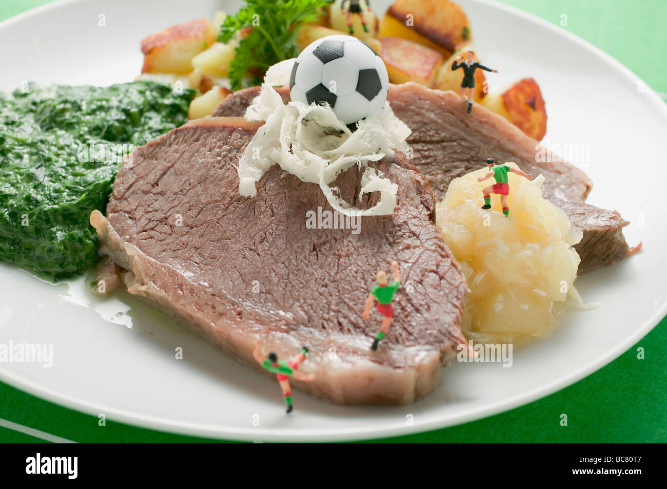 Sporty figures hi-res stock photography and images - Alamy