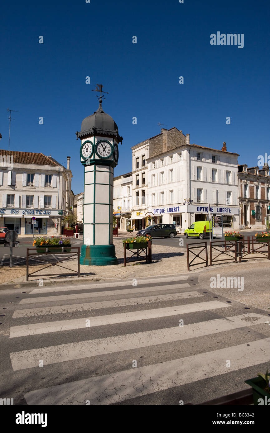 Jarnac, france hi-res stock photography and images - Alamy