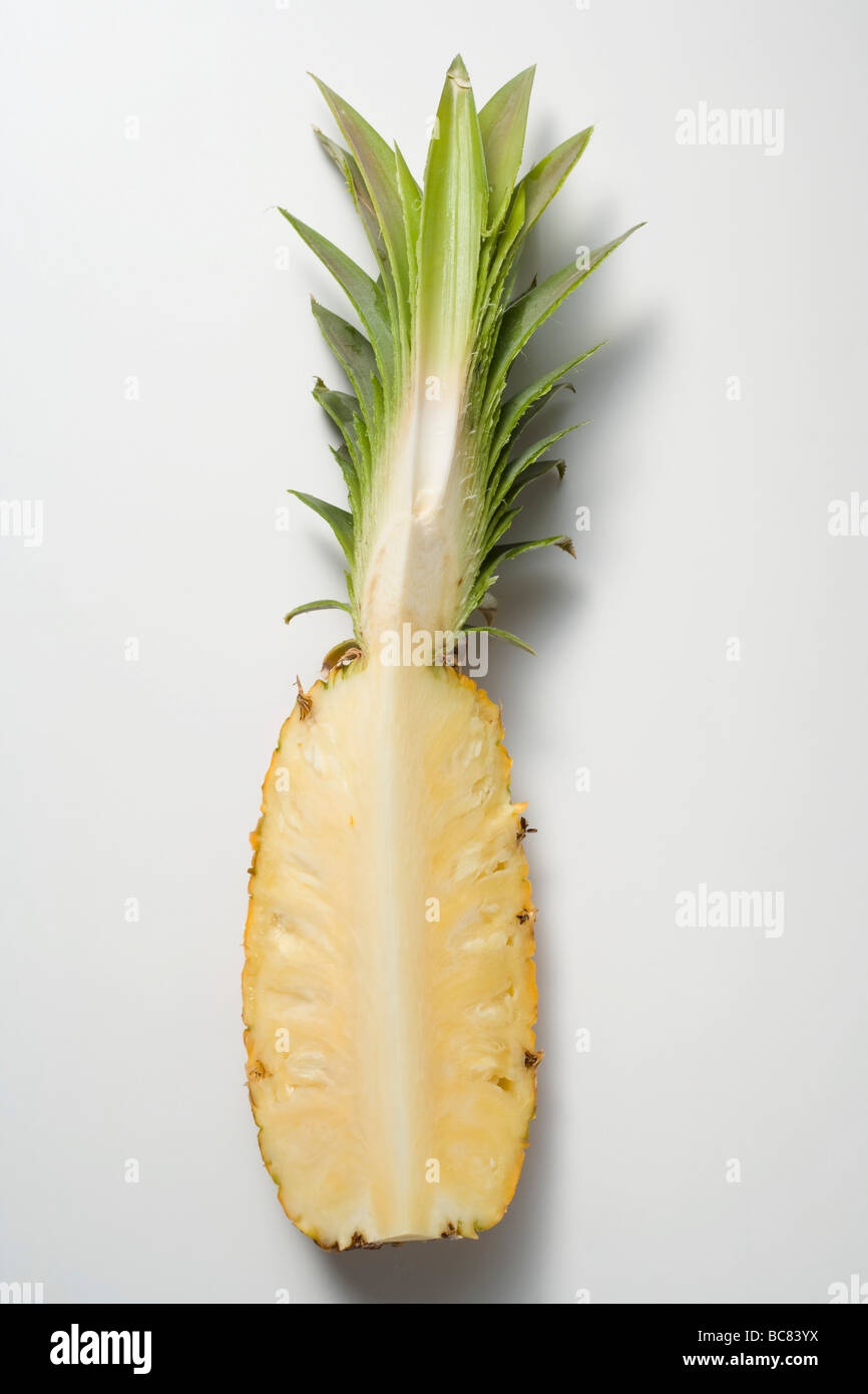 Pineapple quarter (overhead view Stock Photo - Alamy