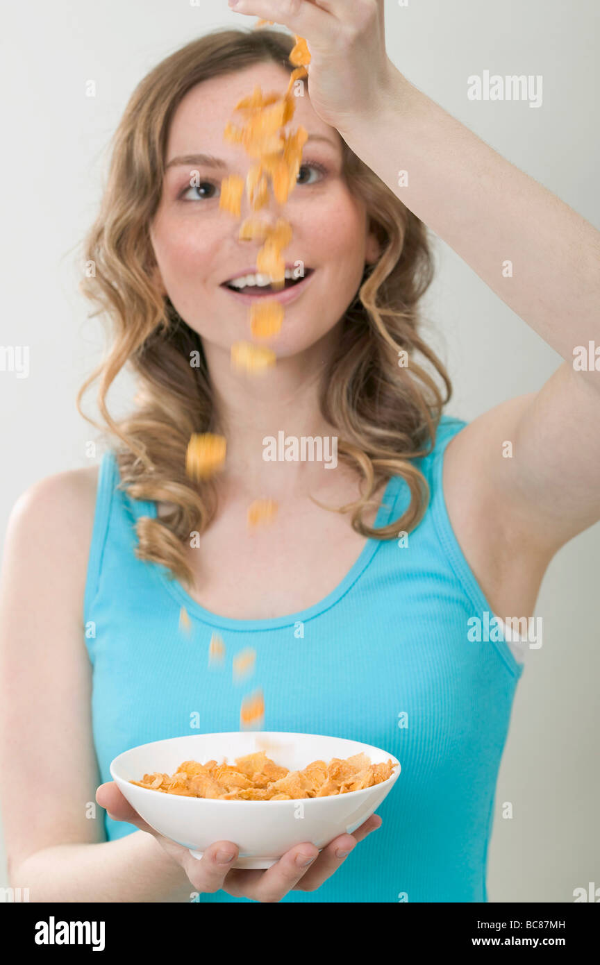 Tipping bowl hi-res stock photography and images - Alamy