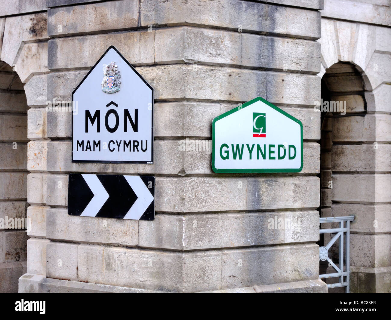 Signs marking the boundary between Gwynedd and Anglesey Ynys Mon ...