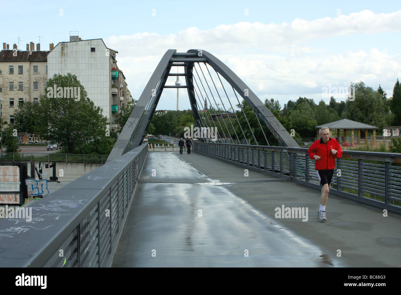 THE LINE OF THE BERLIN WALL Stock Photo - Alamy
