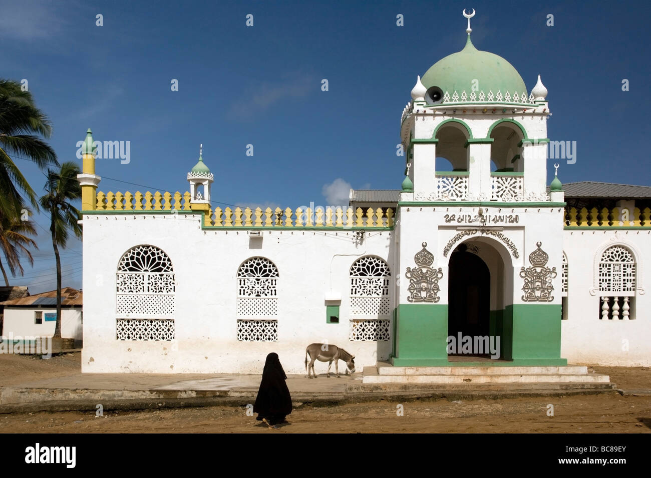 Mosque in Lamu old town - Lamu Island, Kenya Stock Photo - Alamy