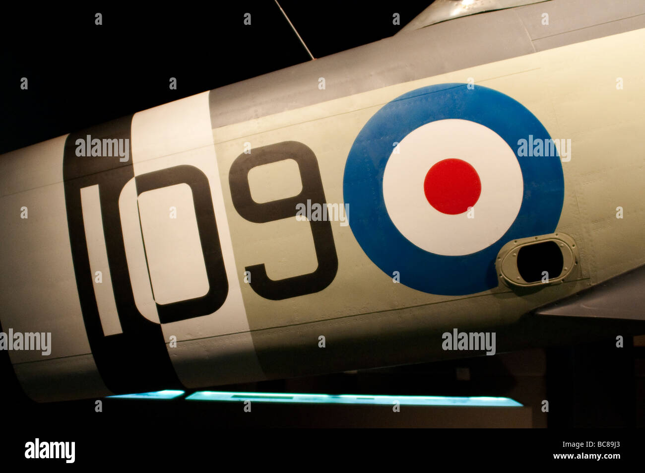 Australian War Memorial Museum, First World War fighter plane, Canberra ...