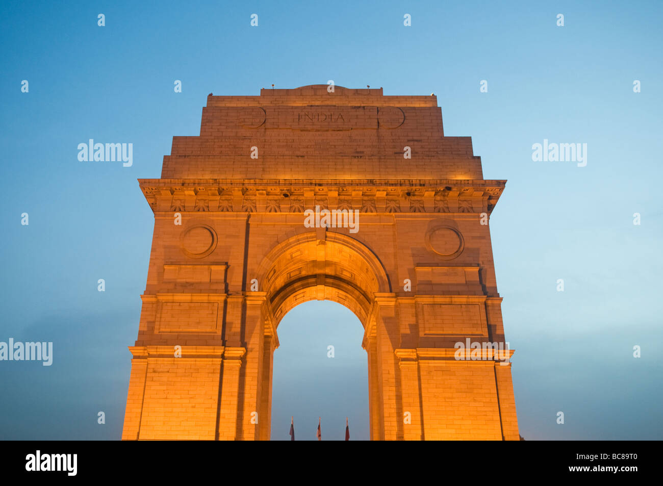 India Gate at dusk New Delhi India Stock Photo - Alamy