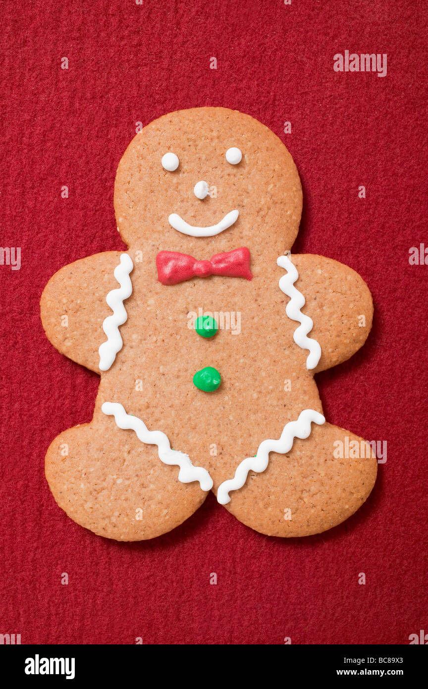 Decorated gingerbread man Stock Photo - Alamy