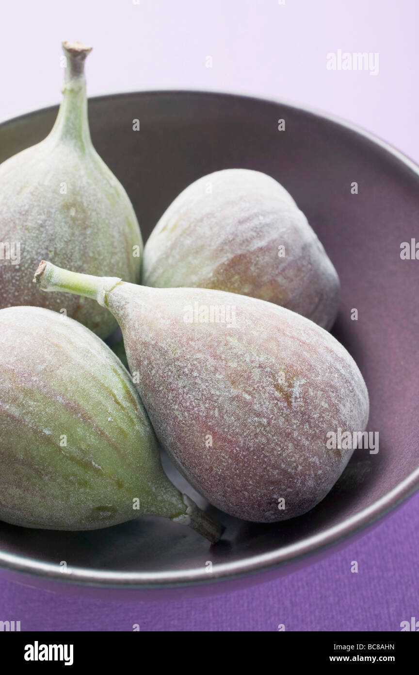 Four whole figs hi-res stock photography and images - Alamy