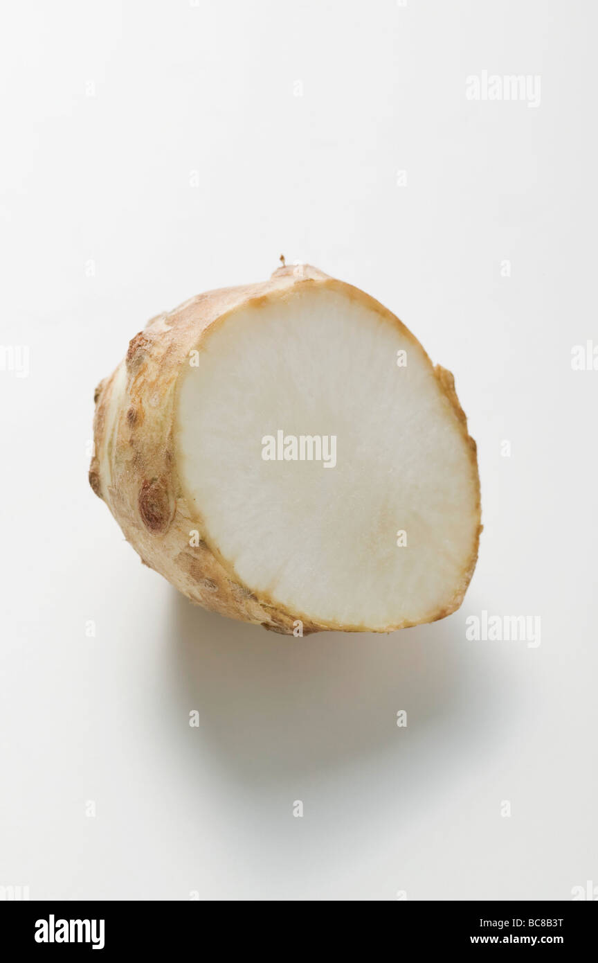 Fresh ginger root, showing a cut surface Stock Photo - Alamy