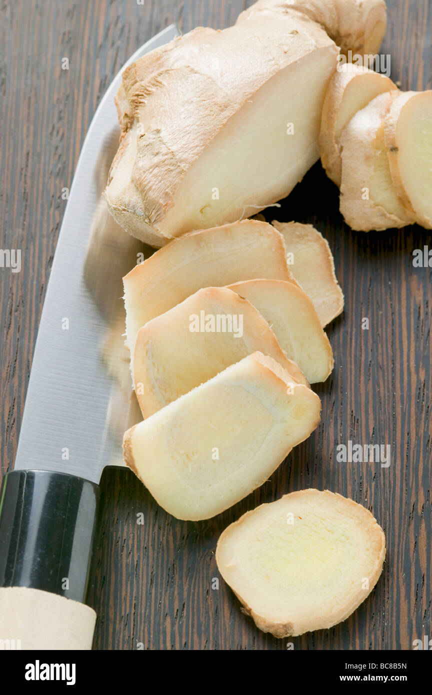 Overhead sliced ginger hi-res stock photography and images - Alamy