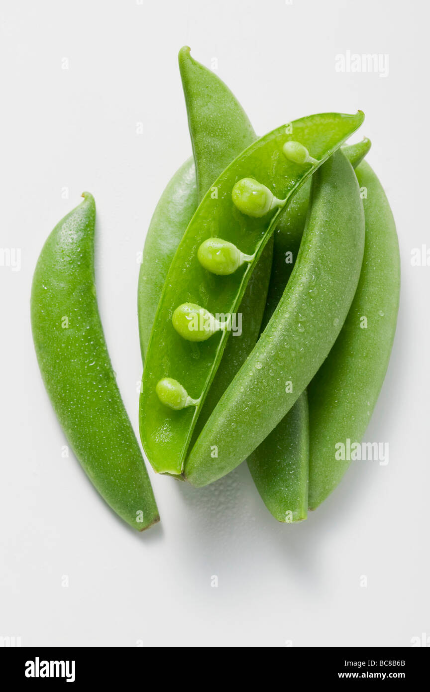Several pea pods Stock Photo - Alamy