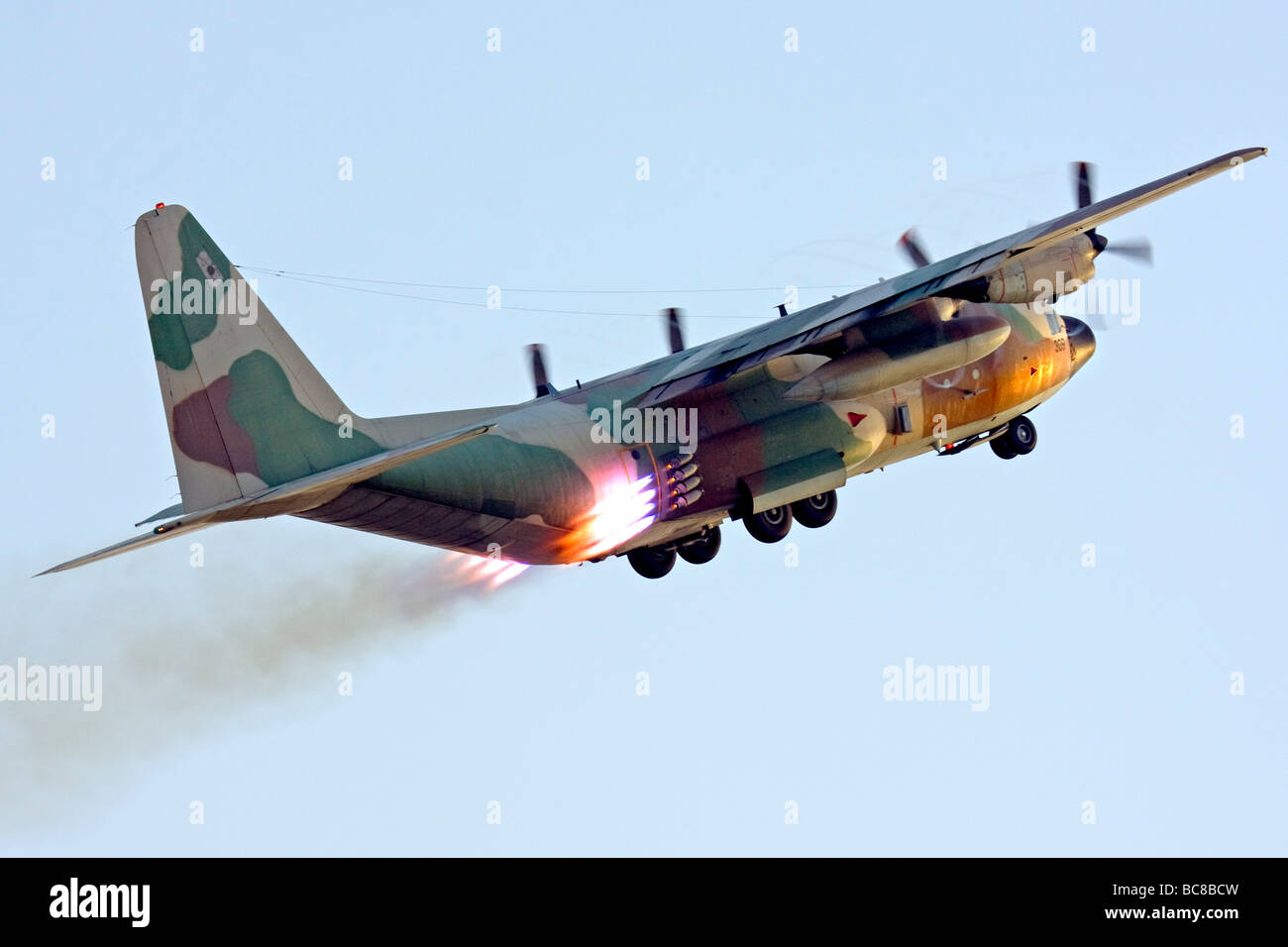 Israeli air force hercules c 130 hi-res stock photography and images ...
