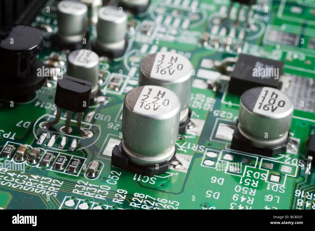 Board in hardware hi-res stock photography and images - Alamy
