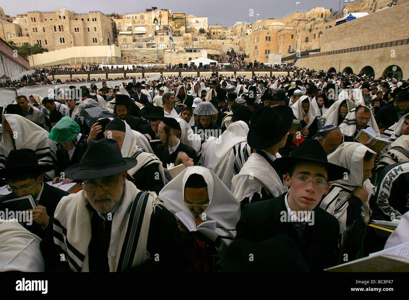 Jews are seen praying at western wall in the old city of Jerusalem ...