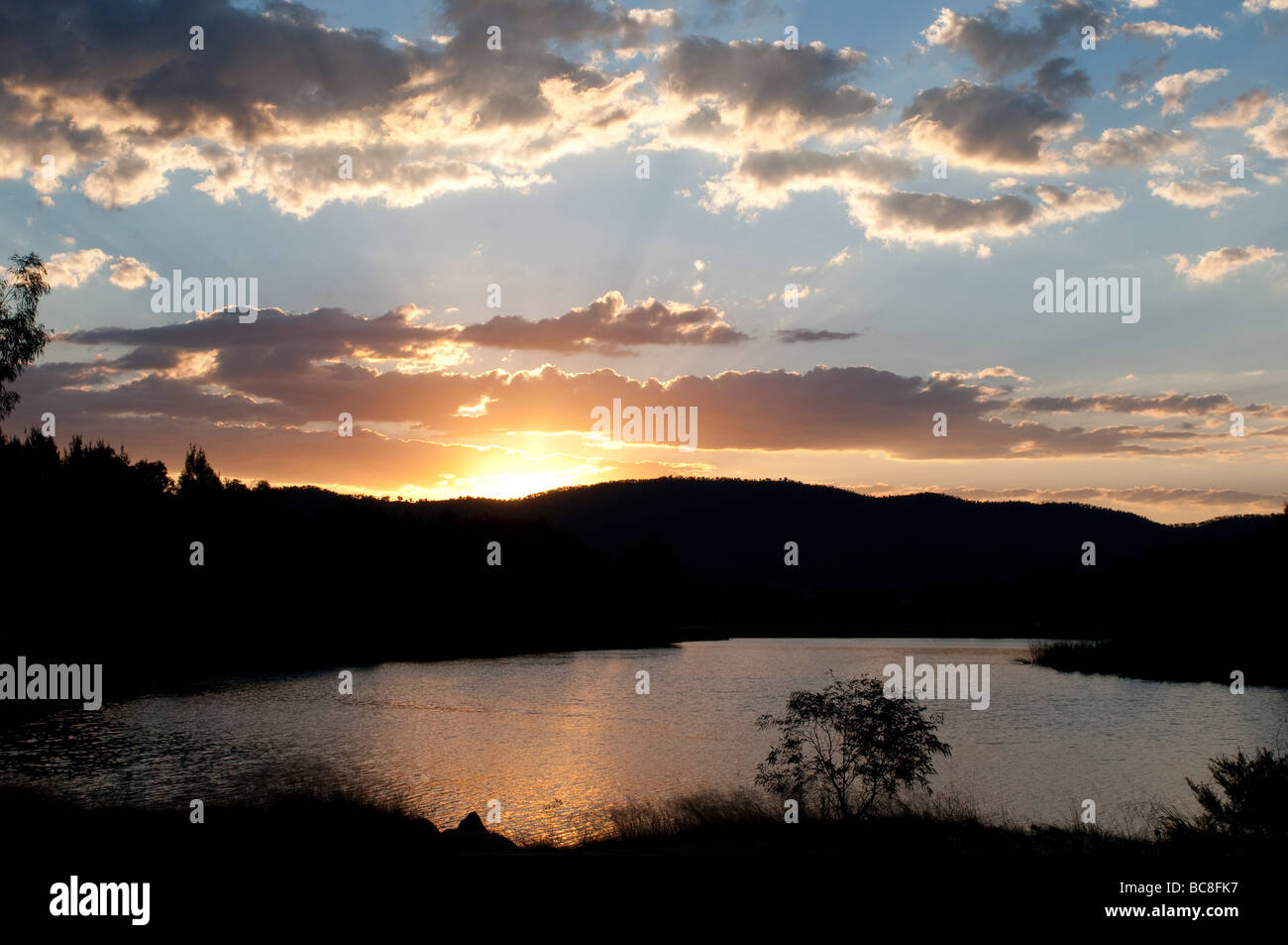 Australian lake sunset hi-res stock photography and images - Alamy