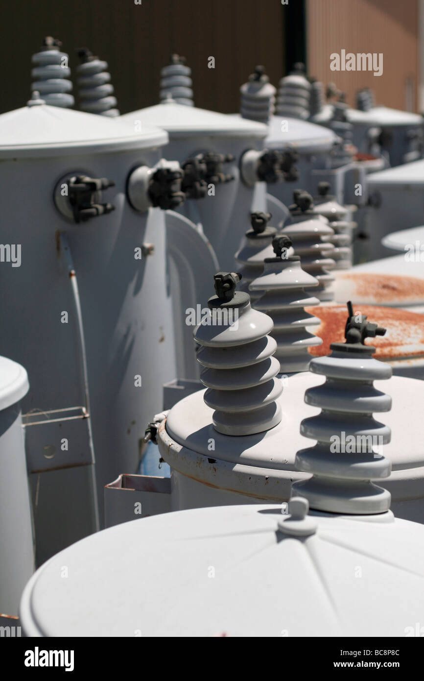 Distribution transformers hi-res stock photography and images - Alamy