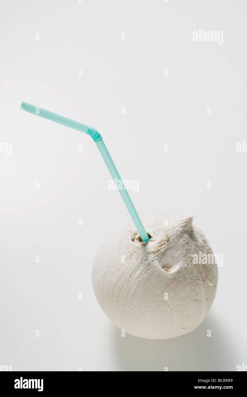 Shelled coconut hi-res stock photography and images - Alamy