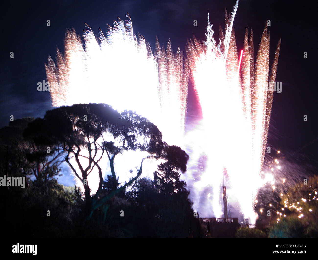 big fireworks display in night sky Stock Photo - Alamy
