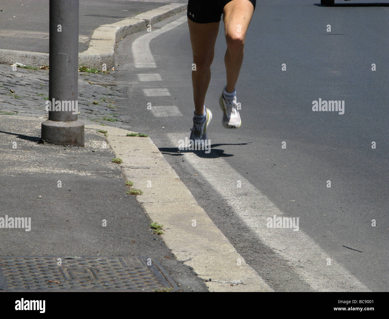 woman running fast in street Stock Photo - Alamy