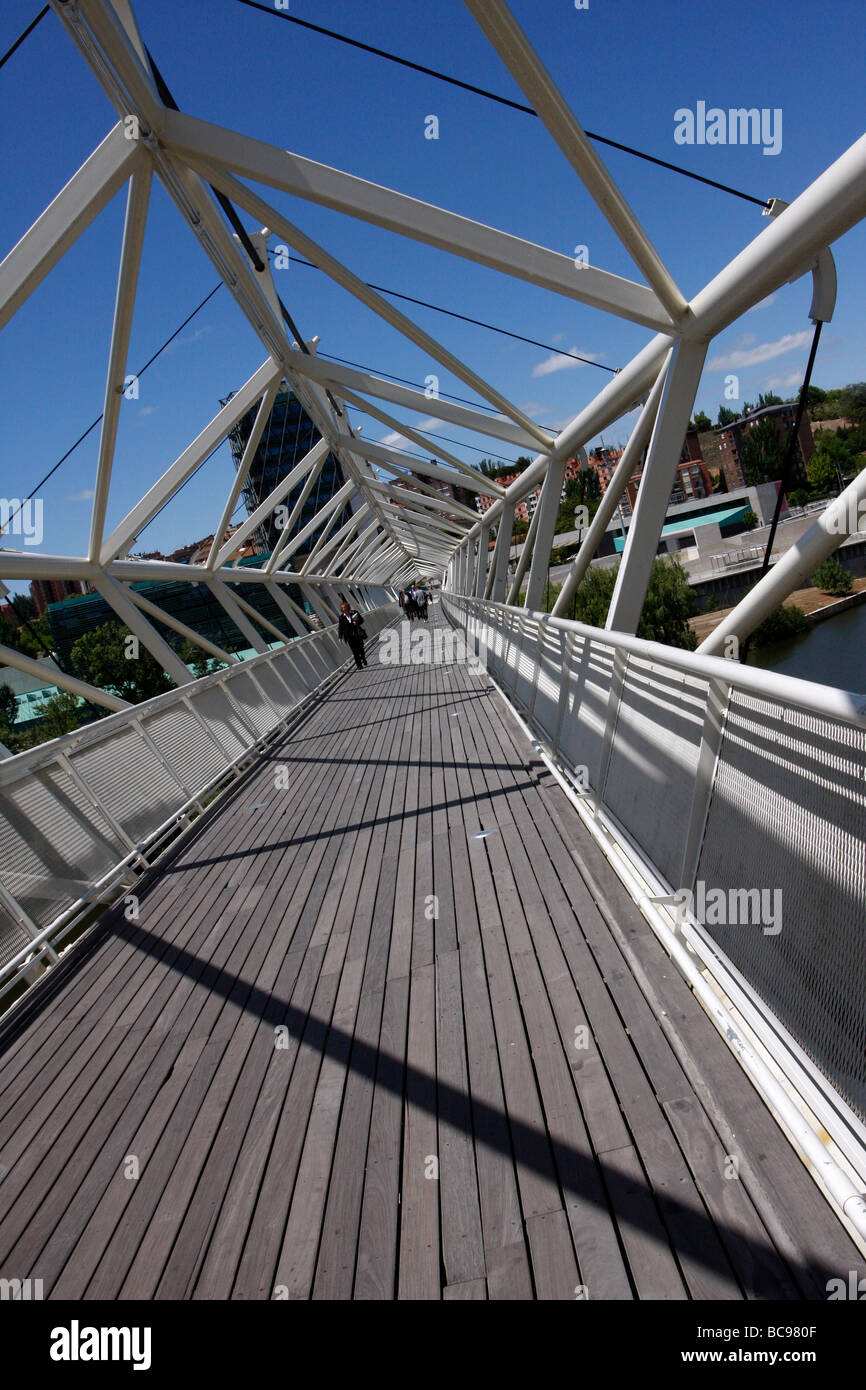 hexagonally constructed steel footbridge Stock Photo - Alamy