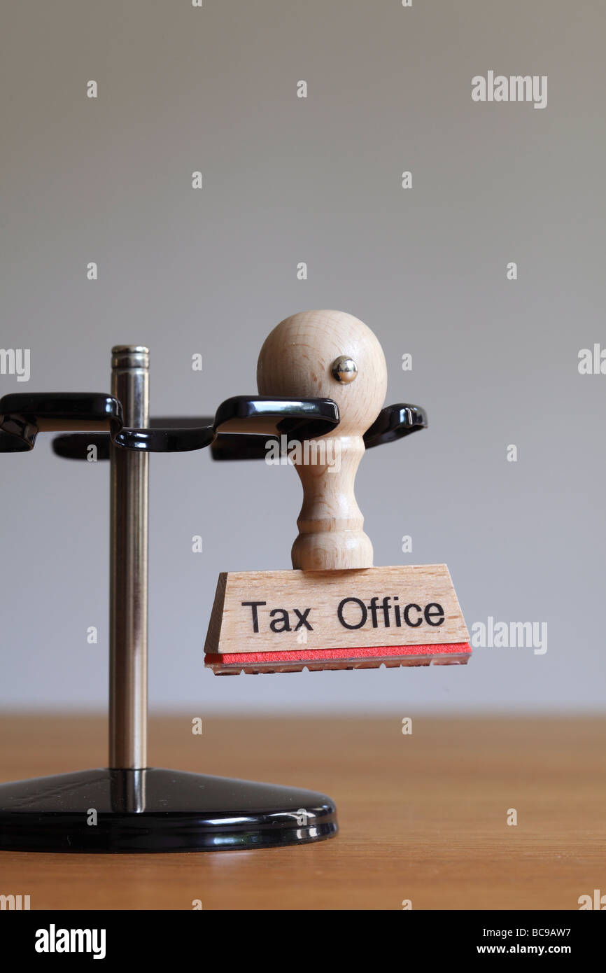 Tax office hi-res stock photography and images - Alamy