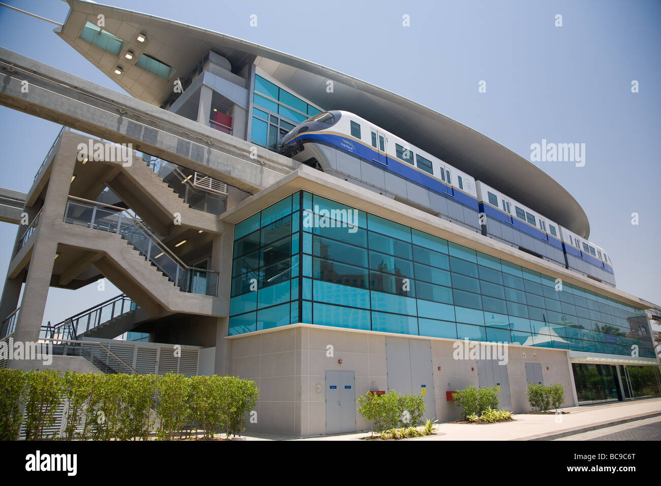 Dubai Palm Jumeirah Monorail Train and Track UAE Stock Photo - Alamy