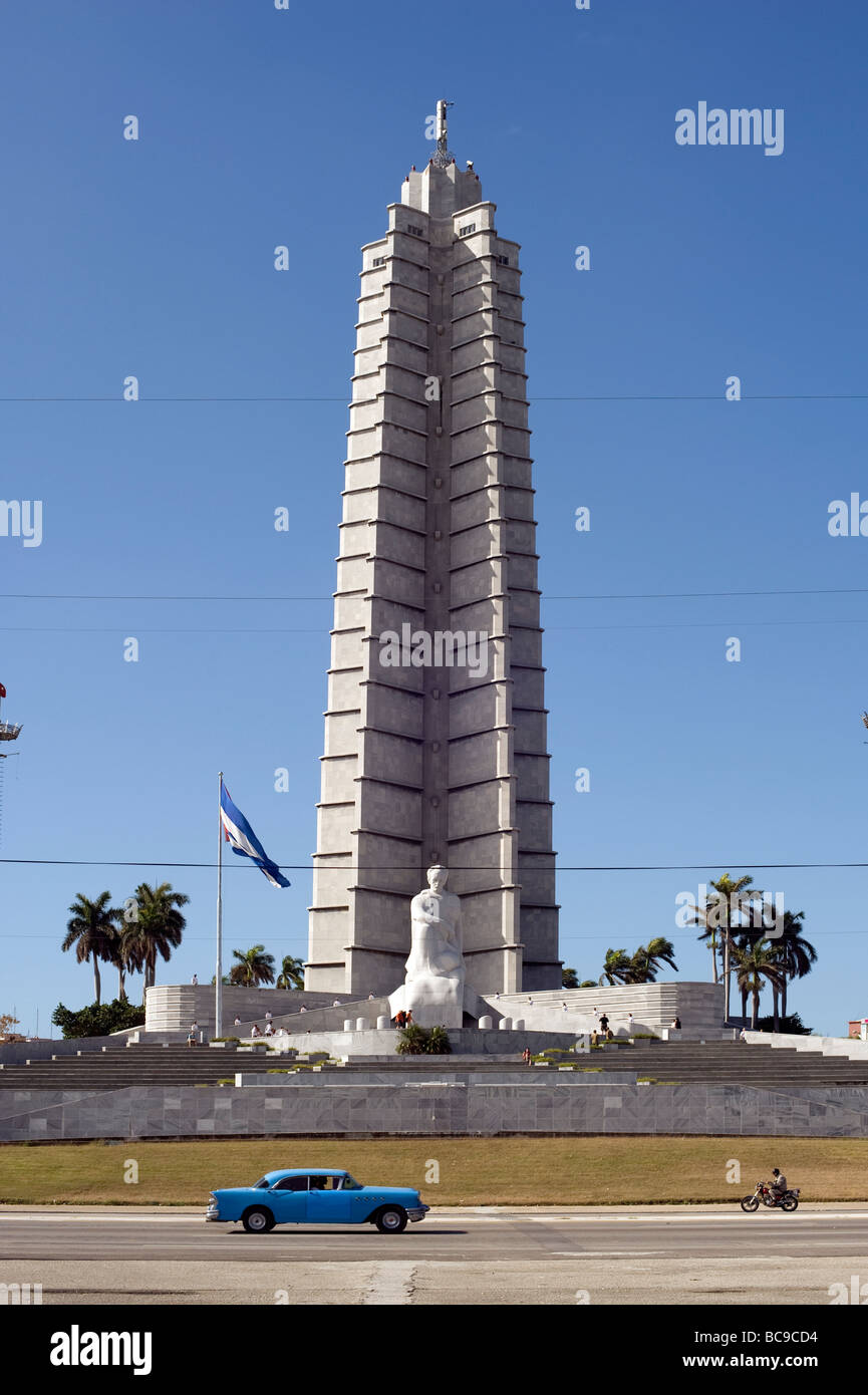 Tallest building in cuba hi-res stock photography and images - Alamy