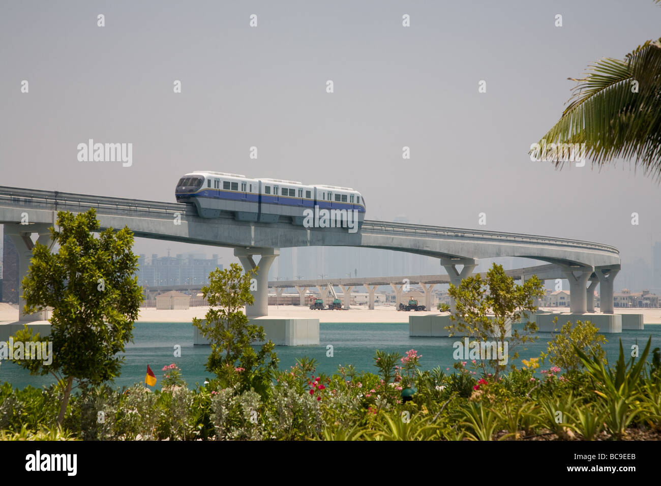 Dubai Palm Jumeirah Monorail Train and Track UAE Stock Photo - Alamy