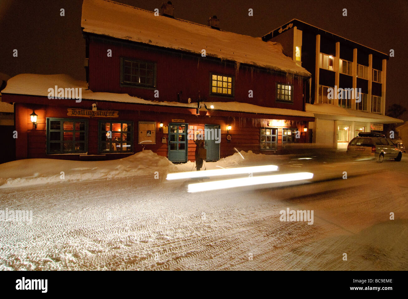Ski town night hi-res stock photography and images - Alamy