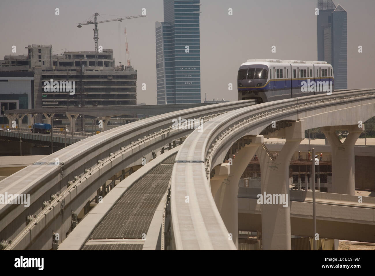 Dubai Palm Jumeirah Monorail Train and Track UAE Stock Photo - Alamy