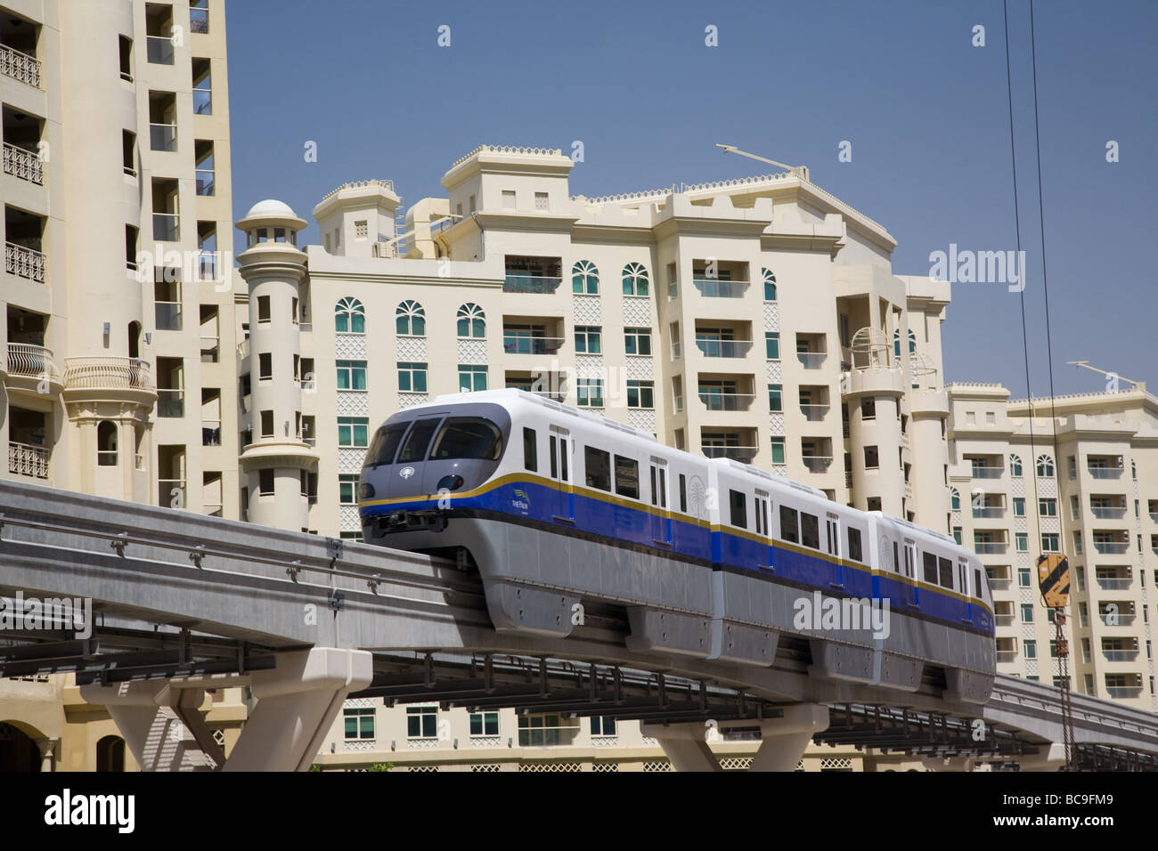 Dubai Palm Jumeirah Monorail Train and Track UAE Stock Photo - Alamy