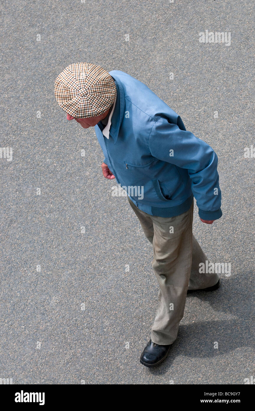 View across street hi-res stock photography and images - Alamy