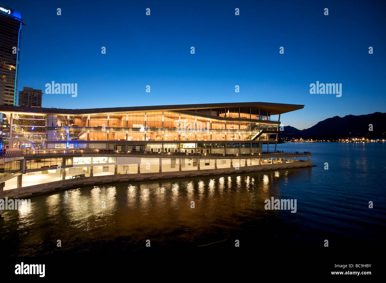 Trade and convention centre hi-res stock photography and images - Alamy