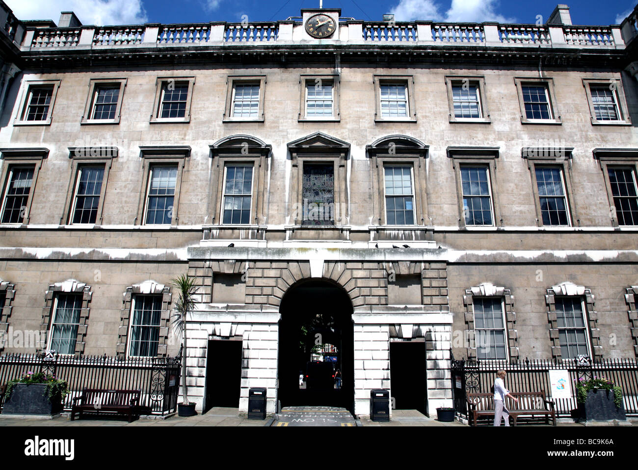 Barts health hospital hi-res stock photography and images - Alamy