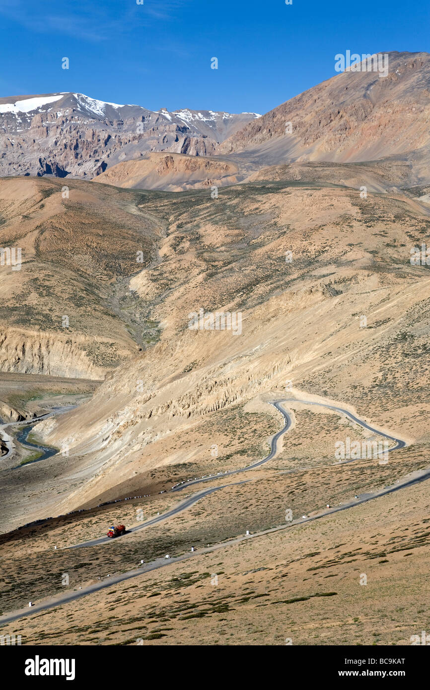 Truck on the Manali-Leh road. Near Pang. Ladakh. India Stock Photo - Alamy
