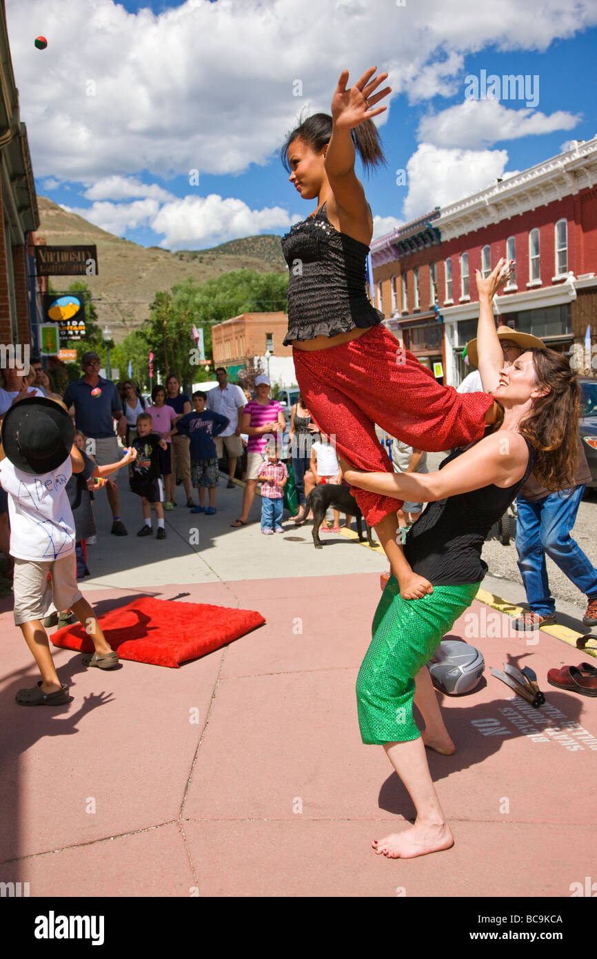 Street performers act during Art Walk an annual summer festival in ...