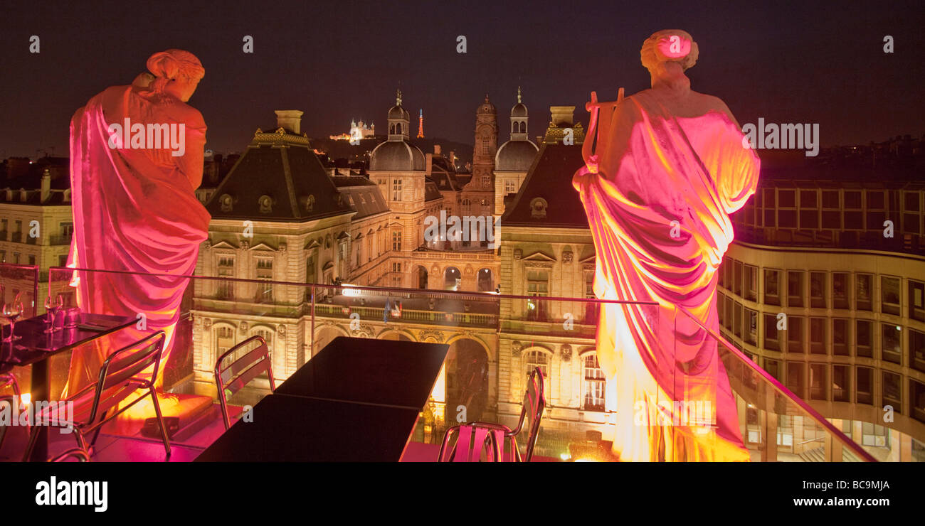 Sculptures at terasse of Opera of Lyon redesigned by architect Jean ...
