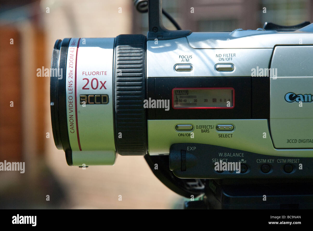 Video canon hi-res stock photography and images - Alamy