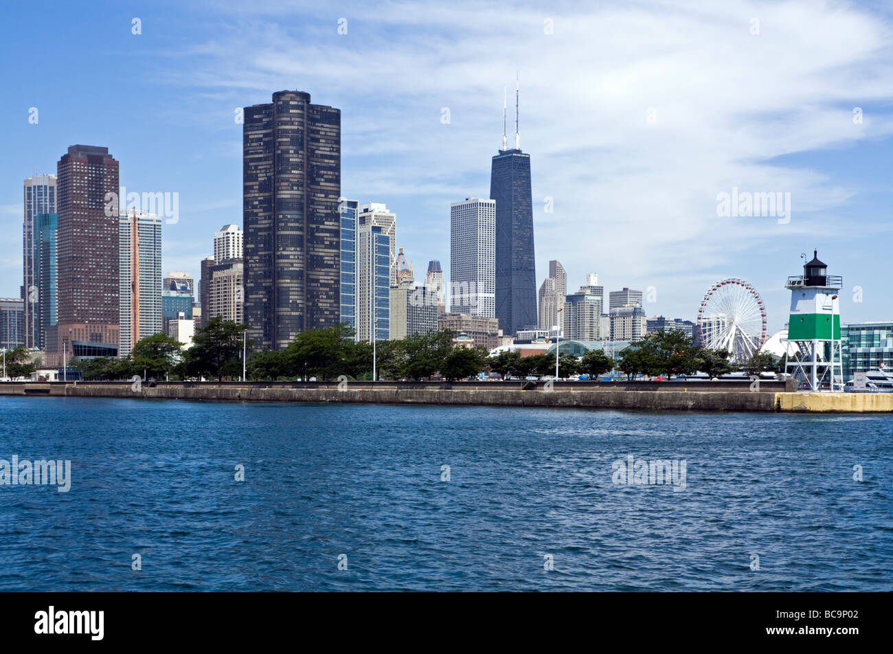 Chicago lighthouse pier hi-res stock photography and images - Alamy