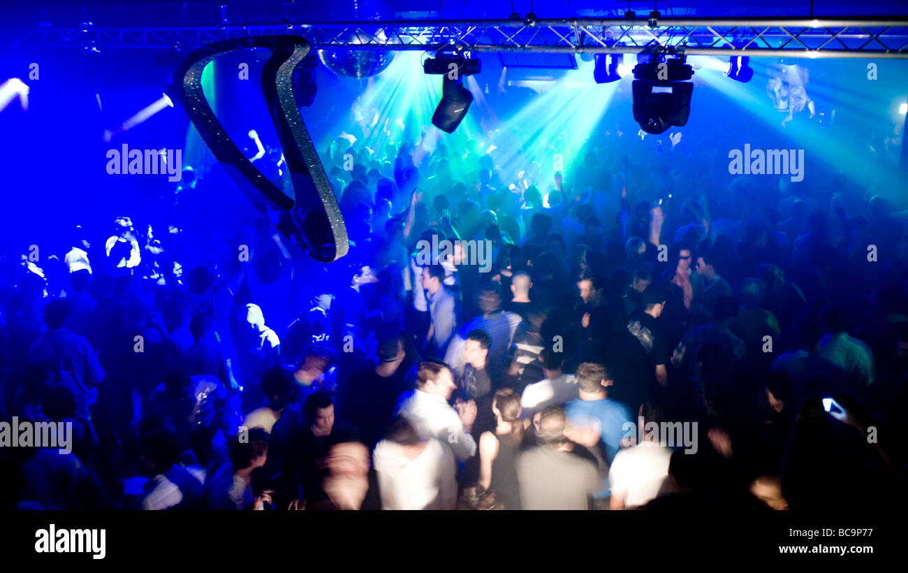 Young people dj booth hi-res stock photography and images - Alamy