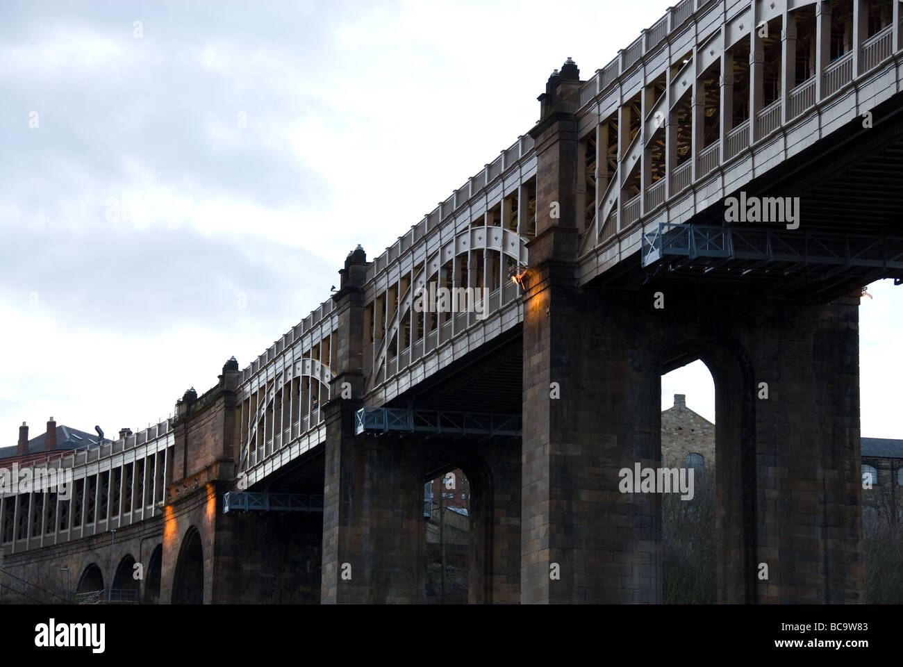 Newcastle high level bridge hi-res stock photography and images - Alamy